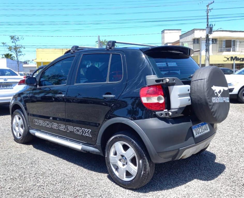 Gênios Veículos | CROSSFOX 2006 COMPLETO